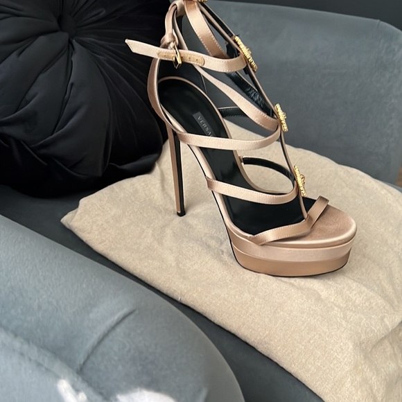 Versace | Shoes | Authentic Versace Heels | Poshmark